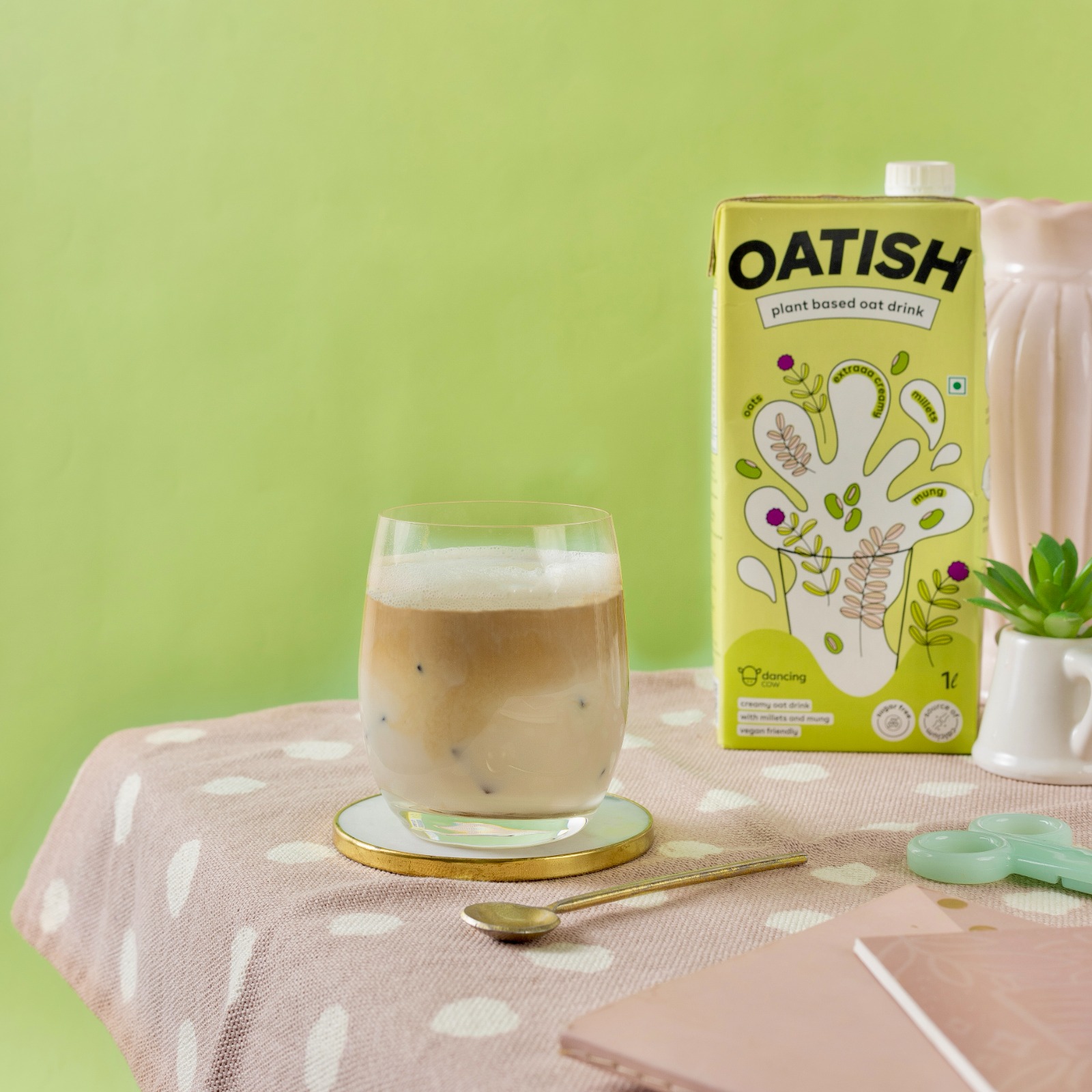 Homemade Oat Milk vs Store-Bought: Benefits Explained by DancingCow